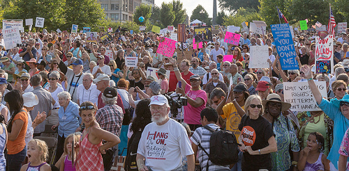 North Carolina’s “Moral Monday” Protests in Defense of Equal Voting ...